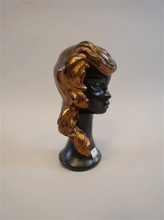 BYST, Jema Holland. H 30 cm. – Auktionshuset i Örebro AB